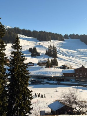 Classe de neige des CE2 à Manigod (photos) — Ecole et Collège privés ...